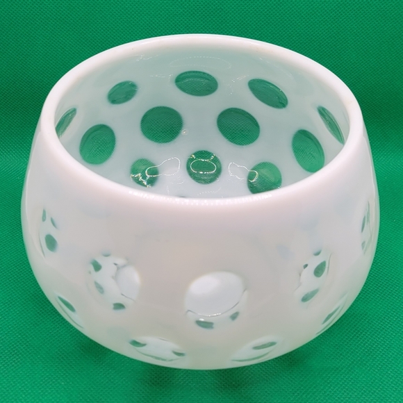 Vintage | Accents | Vintage Coin Dot Glass Bowl White To Clear Cut 4 ...